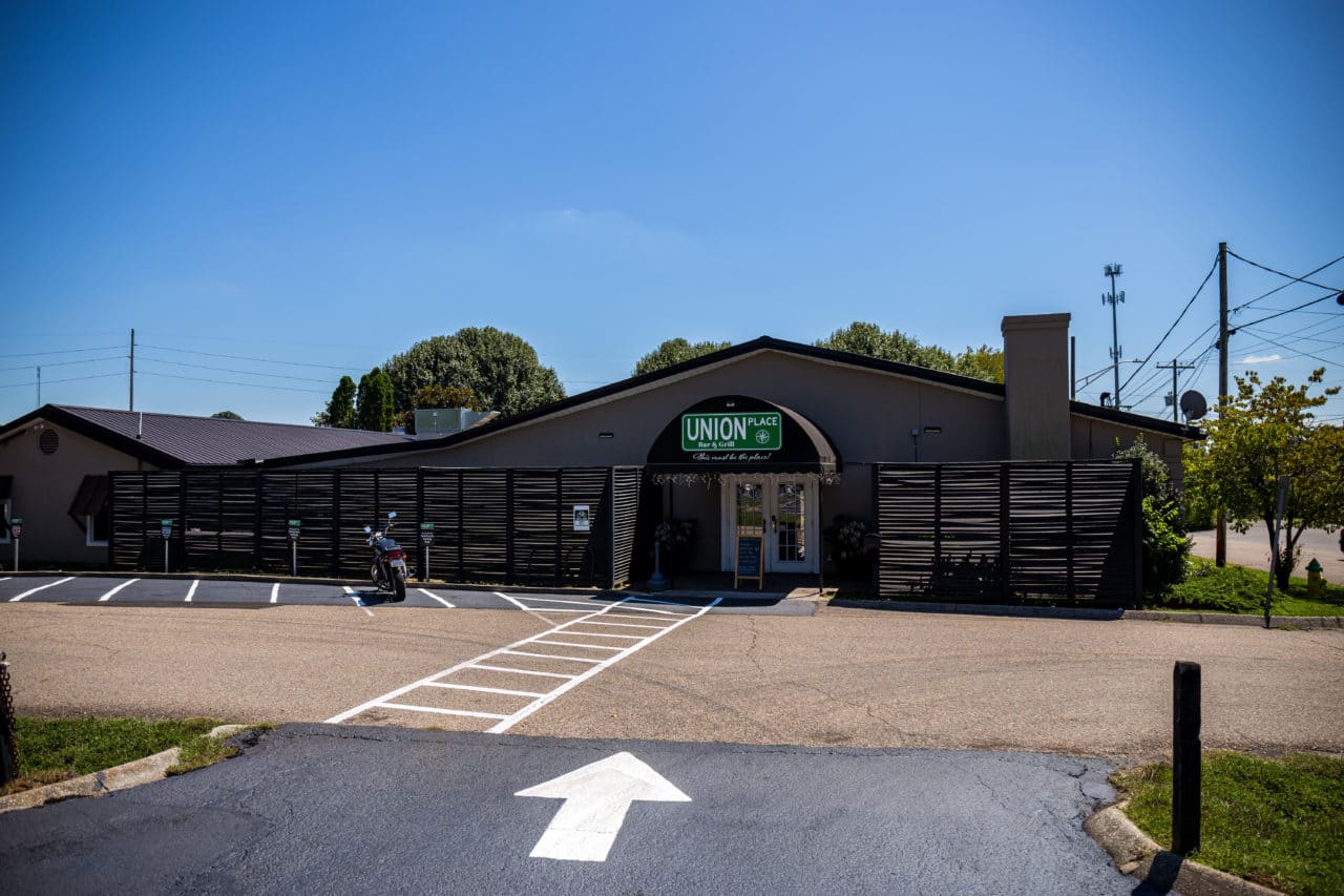 Contact - Union Place Bar & Grill
