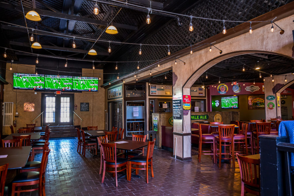 Union Place Bar & Grill Restaurant in Knoxville, TN